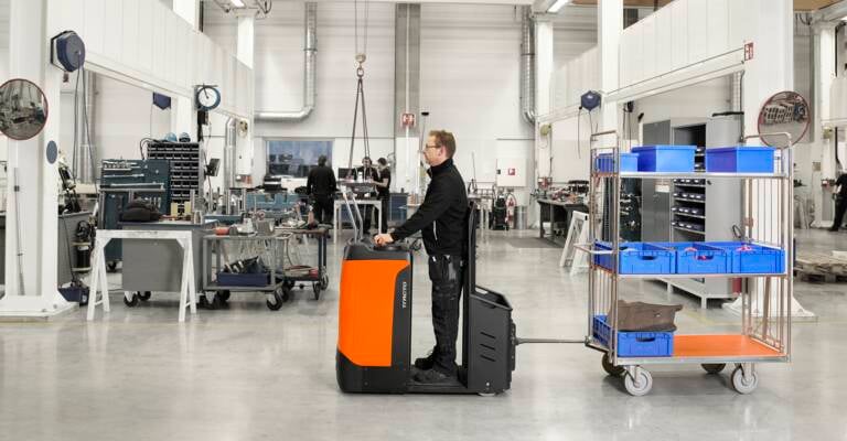 How tow trains can boost efficiency and just-in-time goods supply
